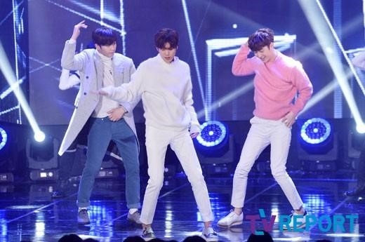 【PHOTO】“SS501のユニット”Double S 301、2/16放送「THE SHOW」でカムバックステージ披露“春のような暖かい雰囲気” - Kstyle