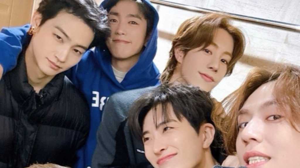 GOT7、JYP時代の公式SNSが異例の復活！突然の投稿にファン歓喜「遅れてごめん」 - Kstyle