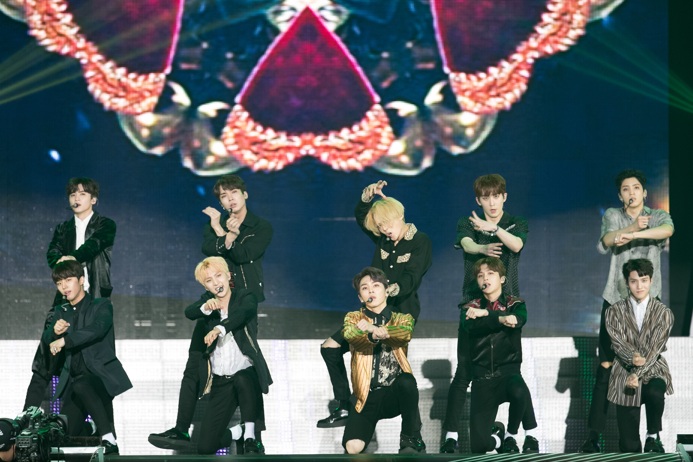 【PHOTO】PENTAGON「KCON 2017 JAPAN」5/21(日)ステージに登場 - Kstyle