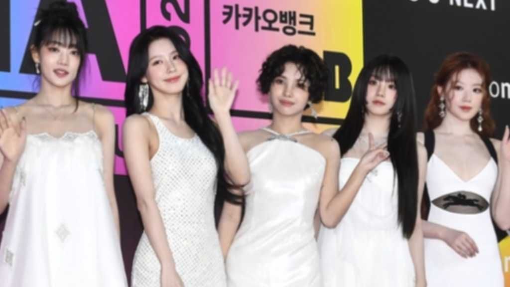 【PHOTO】(G)I-DLE「MMA 2024」レッドカーペットに登場（動画あり） - Kstyle