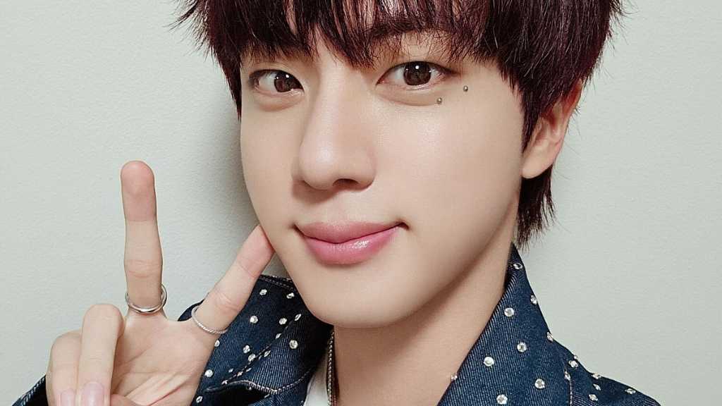 BTS ジン、NHK「Venue101」スピンオフ特番に出演…流暢な日本語を披露＆今後のグループ活動に言及も - Kstyle