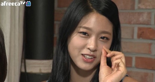 AOA ソリョン、CNBLUE イ・ジョンヒョン＆ヨ・ジングより好きなのは誰？ - Kstyle