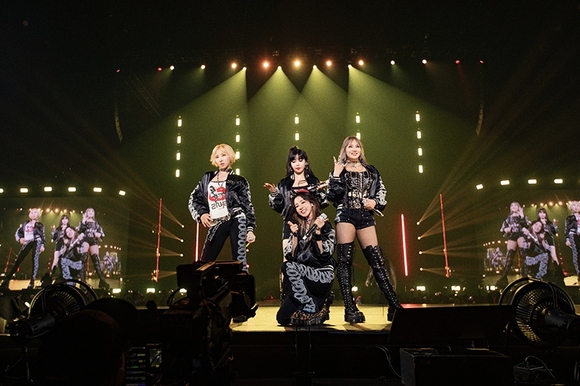 2NE1、10年ぶりの日本公演を成功裏に終了！豪華セットリストで圧巻のステージ披露 - Kstyle
