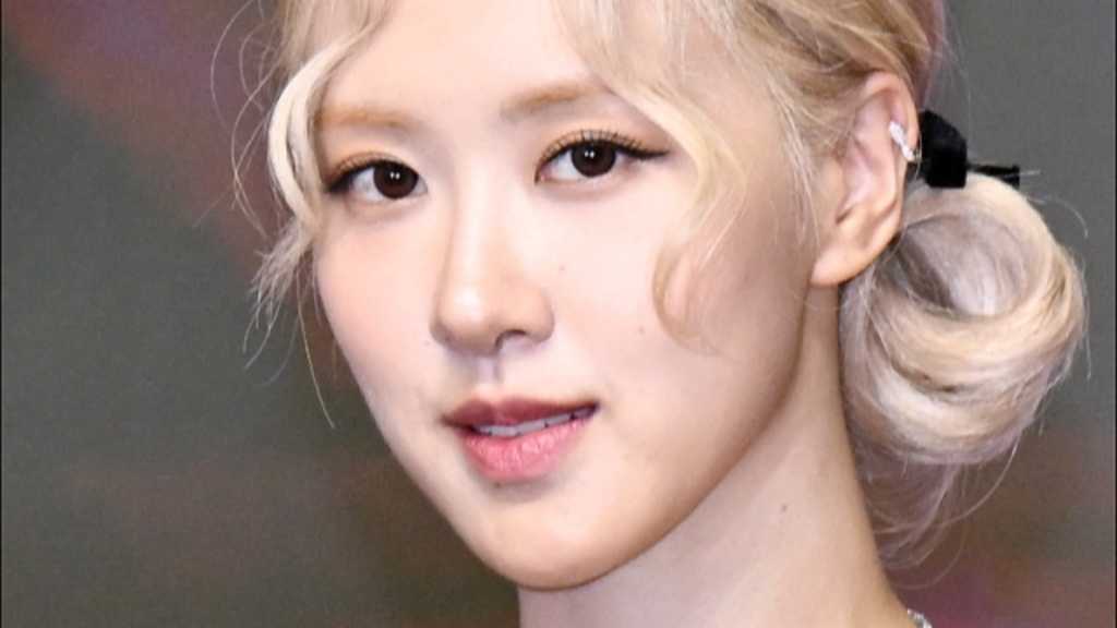 BLACKPINK ロゼ、ブルーノ・マーズとのコラボ曲「APT․」MV再生数が5億回を突破！K-POP最短記録 - Kstyle