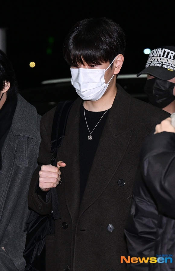 TWICEのユニットMISAMOからStray Kidsまで！「Mステ SUPER LIVE 2024」のため日本へ出国（動画あり） - Kstyle