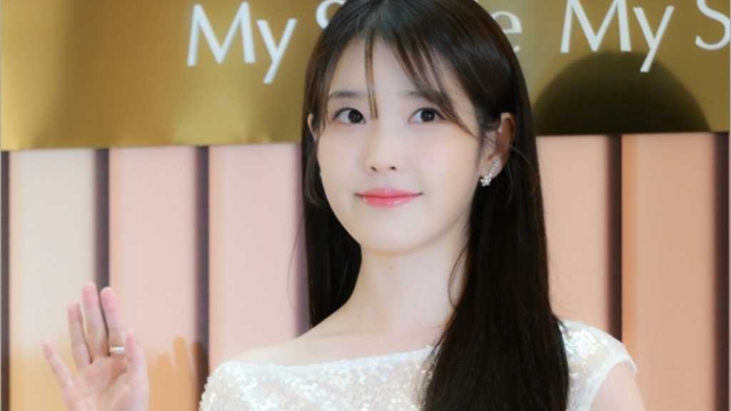IU、米ビルボードの「グローバルNo.1アーティストシリーズ」で韓国1位に！ - Kstyle