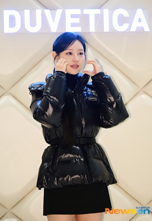 【PHOTO】キム・ジウォン、ブランド「DUVETICA」のイベントに出席（動画あり） - Kstyle