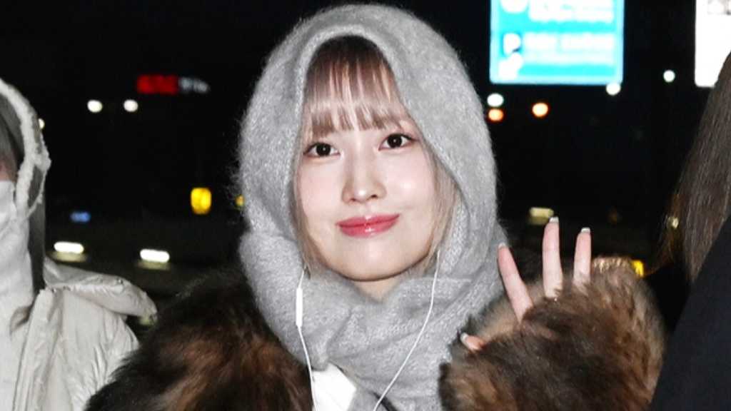 【PHOTO】TWICEのユニットMISAMO「Mステ SUPER LIVE 2024」のため日本へ出国（動画あり） - Kstyle