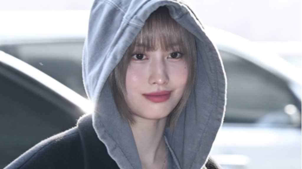 【PHOTO】TWICEのユニットMISAMO「Mステ SUPER LIVE 2024」のため日本へ出国（動画あり） - Kstyle