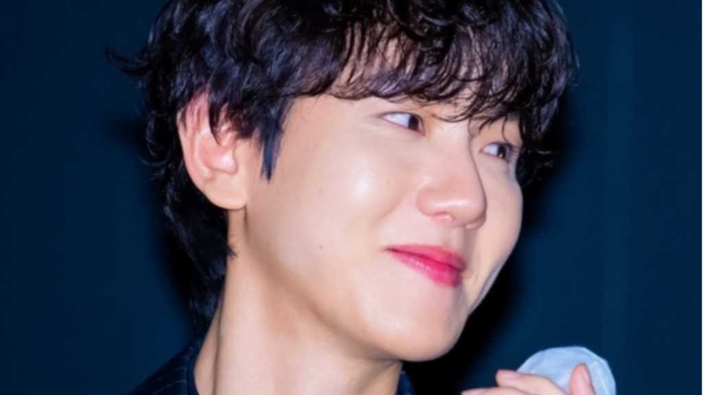 【PHOTO】EXO ベクヒョン、ソロコンサートの実況映画の舞台挨拶に出席 - Kstyle