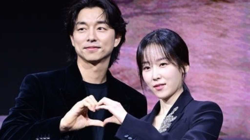 コン・ユ、Netflix「トランク」でソ・ヒョンジンと濃厚ベッドシーンを披露…露出のため急いで体作りも - Kstyle