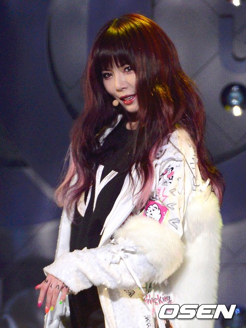 【PHOTO】4Minute キム・ヒョナ「UNITED CUBE CONCERT」に出演“強烈なダンス” - Kstyle