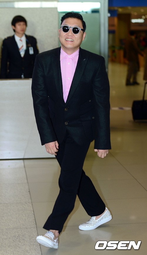 PSY、新曲のタイトルは「アッサラビア」…YGヤン・ヒョンソク代表も“期待” - Kstyle