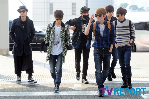 【PHOTO】TEENTOP「M COUNTDOWN Nihao-Taiwan」のため出国“ホットなアイドルが来た！” - Kstyle