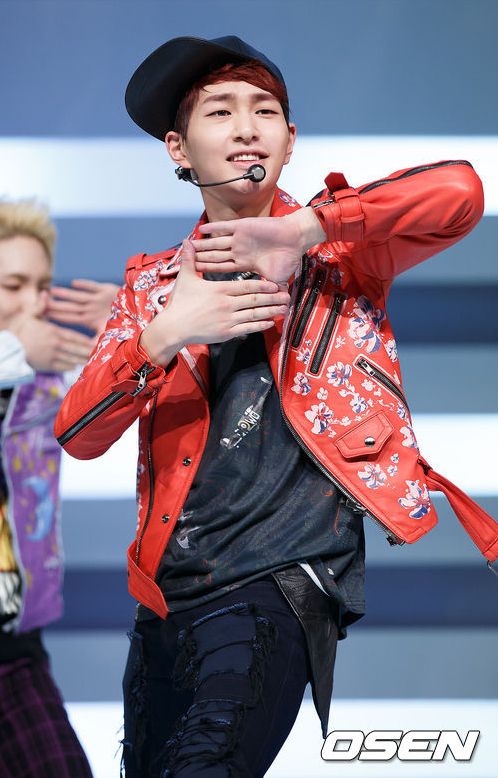 【PHOTO】SHINee「M COUNTDOWN」に出演“パワフルなステージ” - Kstyle