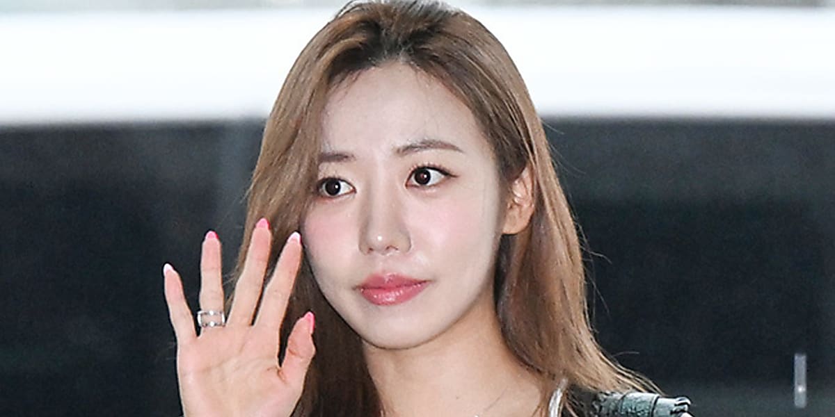 Apink キム・ナムジュ、約4年ぶりにソロカムバック決定！ロゴイメージを公開 - Kstyle