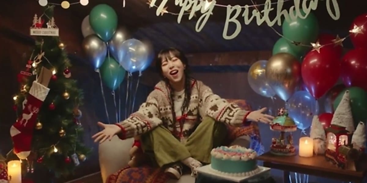 MAMAMOO ムンビョル、タイトル曲「PRESENT」MV公開…クリスマスにファンへ贈る特別なプレゼント - Kstyle