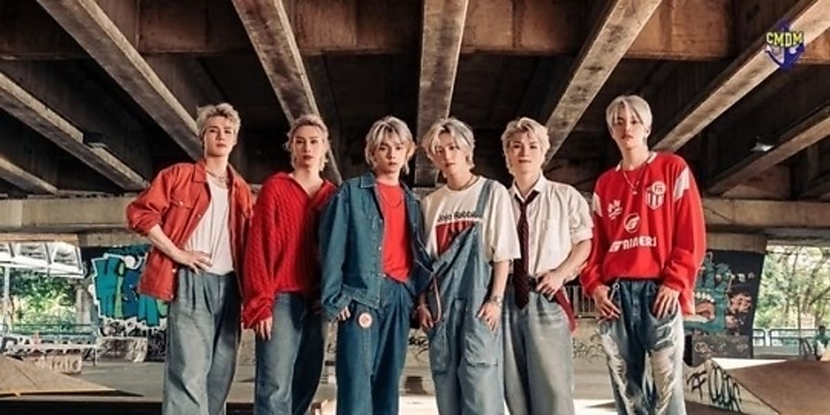 新人ボーイズグループCMDM、デビューシングル「BACK TO THE FUTURE」コンセプトフォトを公開 - Kstyle