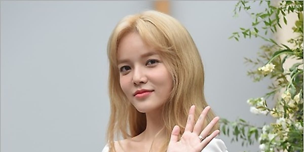 AOA出身ジミン、約2年ぶりに近況を電撃公開！自身の誕生日にSNSを更新（動画あり） - Kstyle