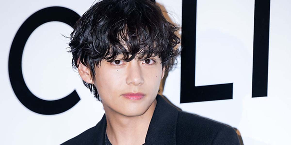 BTSのV、入隊を控えて髪を短くカット？写真に関心高まる - Kstyle