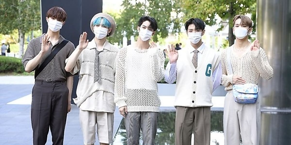 【PHOTO】CIX＆EPEX「2021 Sharing Concert」に出演するため放送局へ（動画あり） - Kstyle