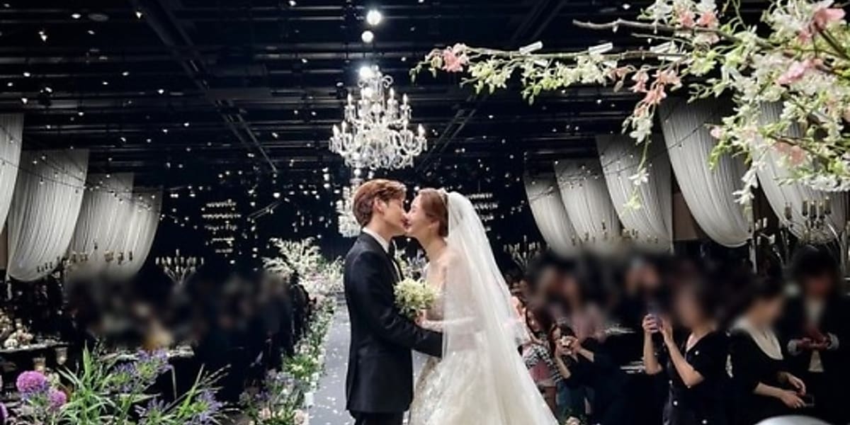 SE7EN、挙式で歌やダンスを披露する場面も…ゲストたちが現場の写真を公開 - Kstyle