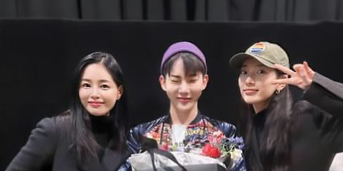 ペ・スジ、2AM チョグォンのミュージカルを観覧！元JYPの友情が話題 - Kstyle