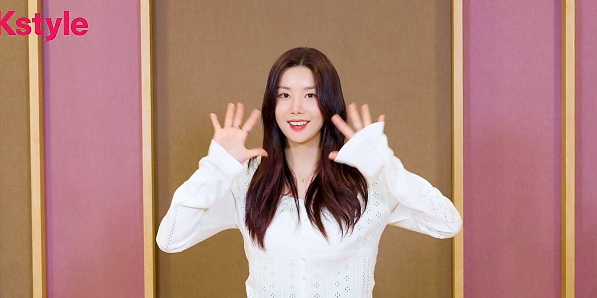 IZ*ONE出身クォン・ウンビ、日本でお気に入りのお店を紹介！この夏挑戦したいファッションも - Kstyle