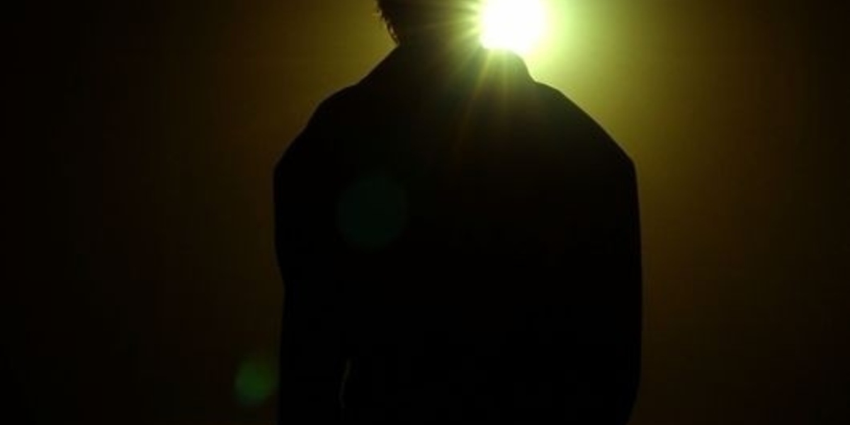 元Highlight ヨン・ジュンヒョン、10月30日にニューアルバム「LONER」をリリース…強烈なトレーラー映像を公開 - Kstyle