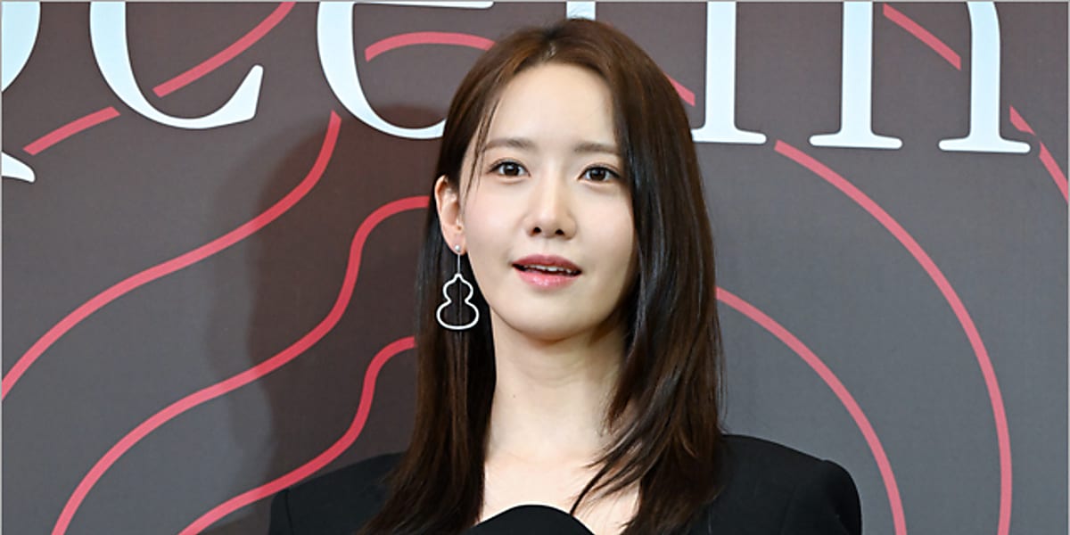 少女時代 ユナ、SMエンターテインメントと3度目の再契約を締結！「17年間にわたる同行を続けていく」 - Kstyle