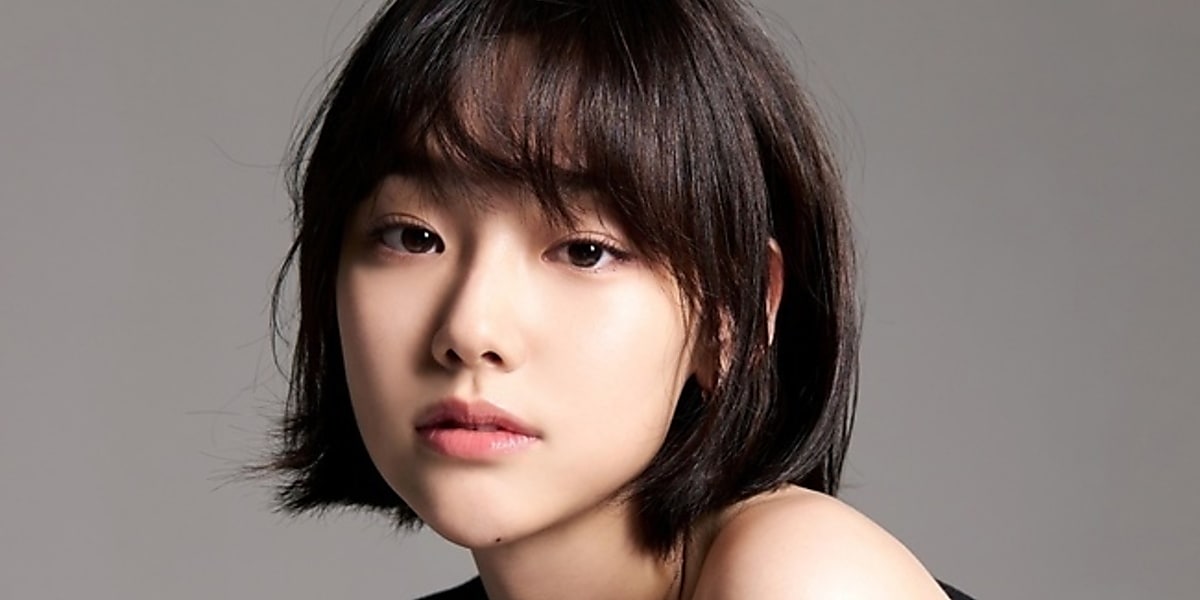 元gugudan ミナ、Story J Companyと専属契約を締結…女優としての活躍に期待 - Kstyle