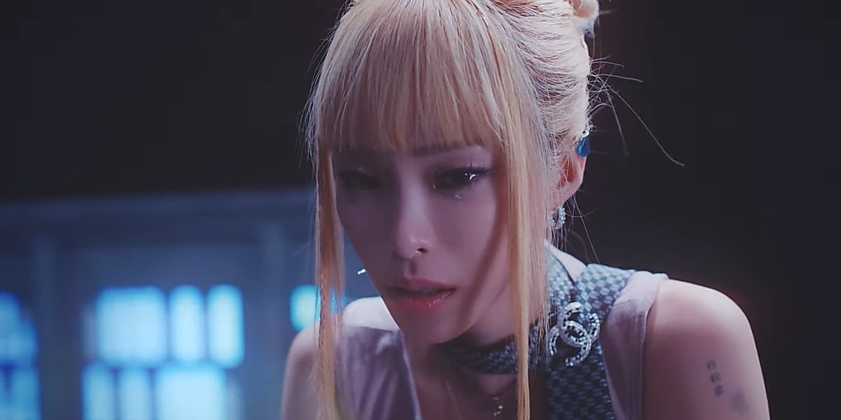 Heize、タイトル曲「なかったことに」MVを公開…涙の演技も披露 - Kstyle