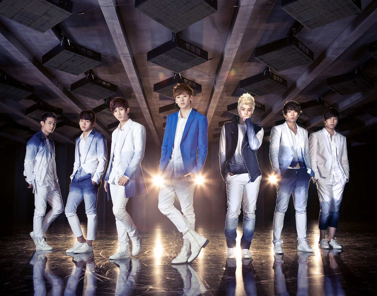 U-KISS、日本武道館公演の全容が明らかに！ - Kstyle