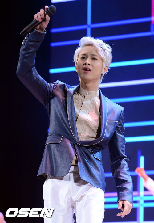 【PHOTO】ZE:A FIVE、ショーケースイベントを開催“あなたの心をノックします” - Kstyle