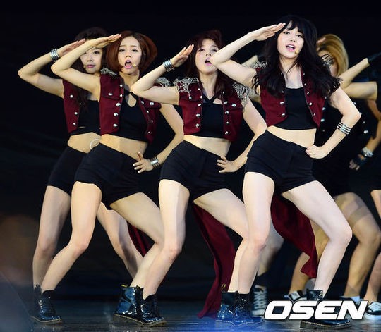 【PHOTO】Girl's Day「DMZコンサート」に出演“カートに乗って登場” - Kstyle
