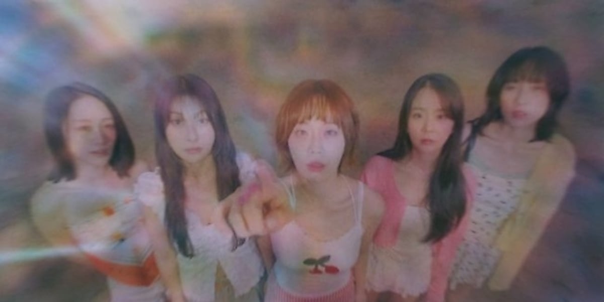 KARA、新曲「I Do I Do」MV公開…代表曲を象徴するアイテムが登場 - Kstyle