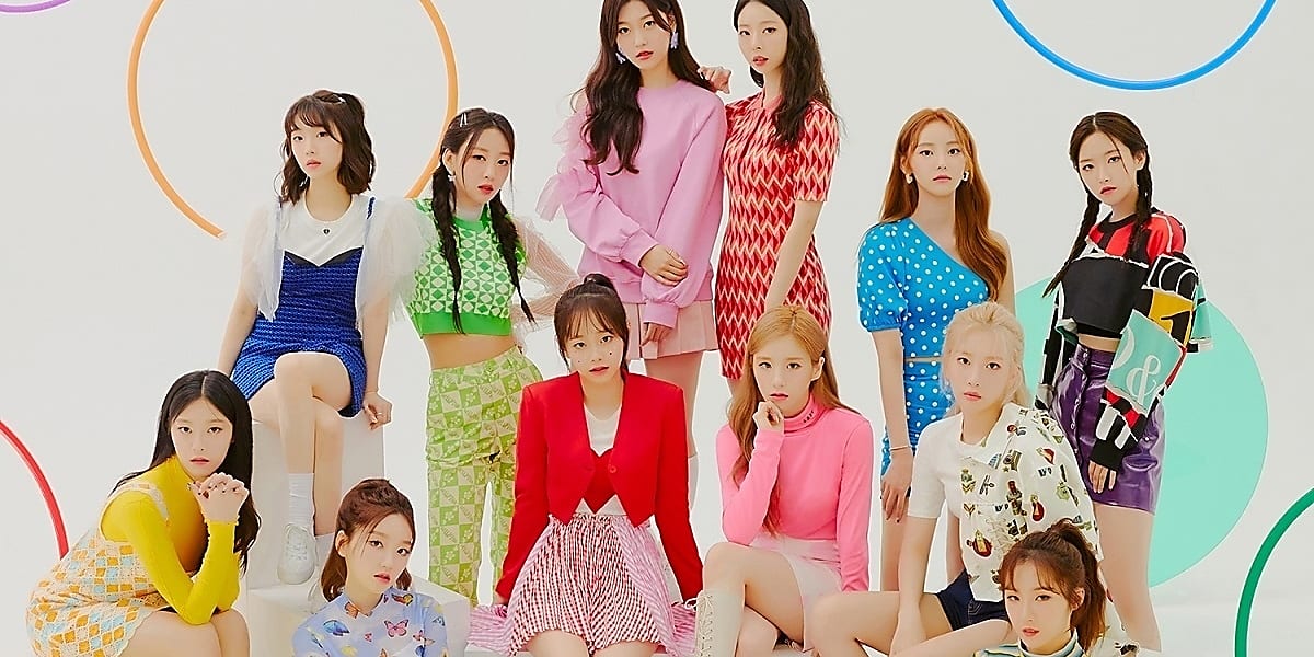 今月の少女（LOONA）、ABCマート店頭限定カラーの「NIKE コートビジョン」のキャンペーンモデルに！スペシャルムービーも公開 - Kstyle