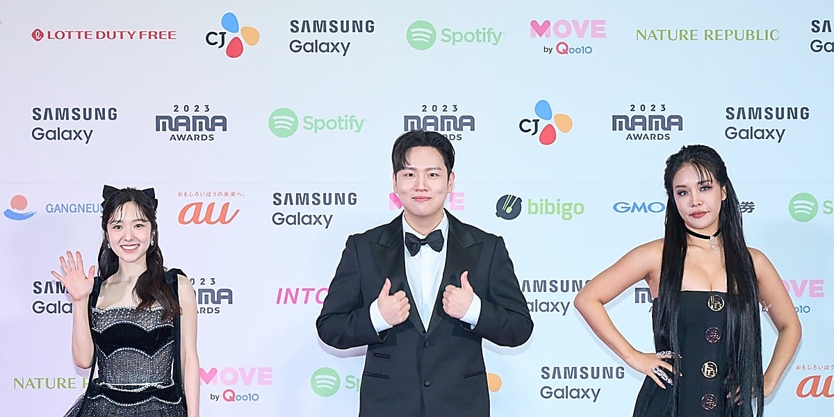 【PHOTO】ハンヘ＆ralral＆イ・ヘソン「2023 MAMA」2日目！レッドカーペットMCとして登場 - Kstyle