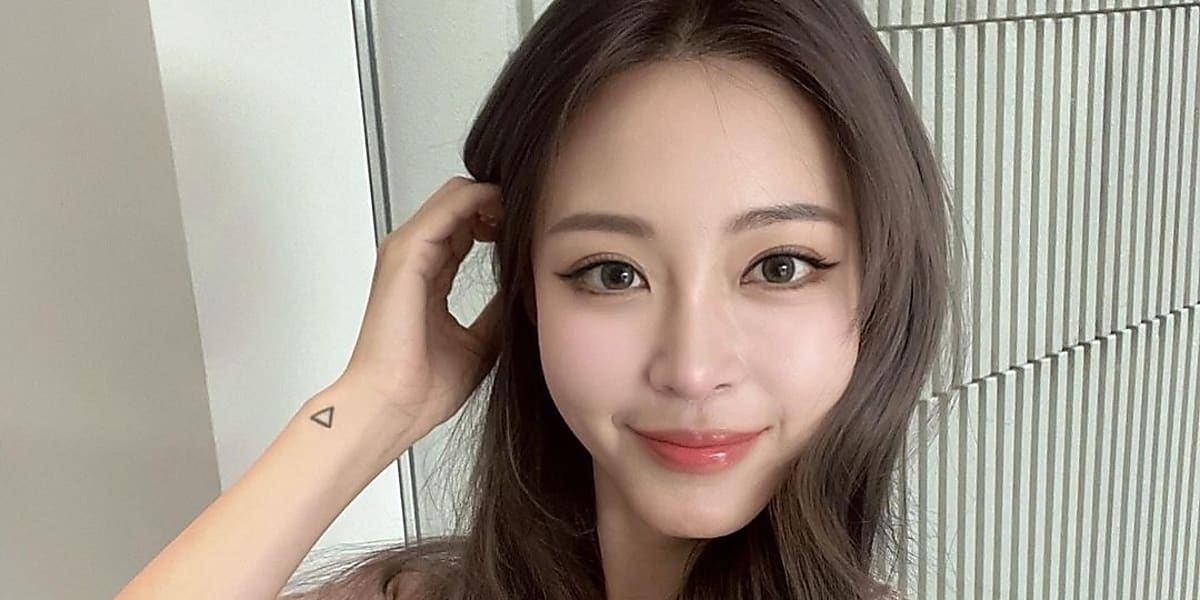 “10歳年下と交際中”ハン・イェスル、SNS写真から思わぬ結婚説？噂を否定 - Kstyle