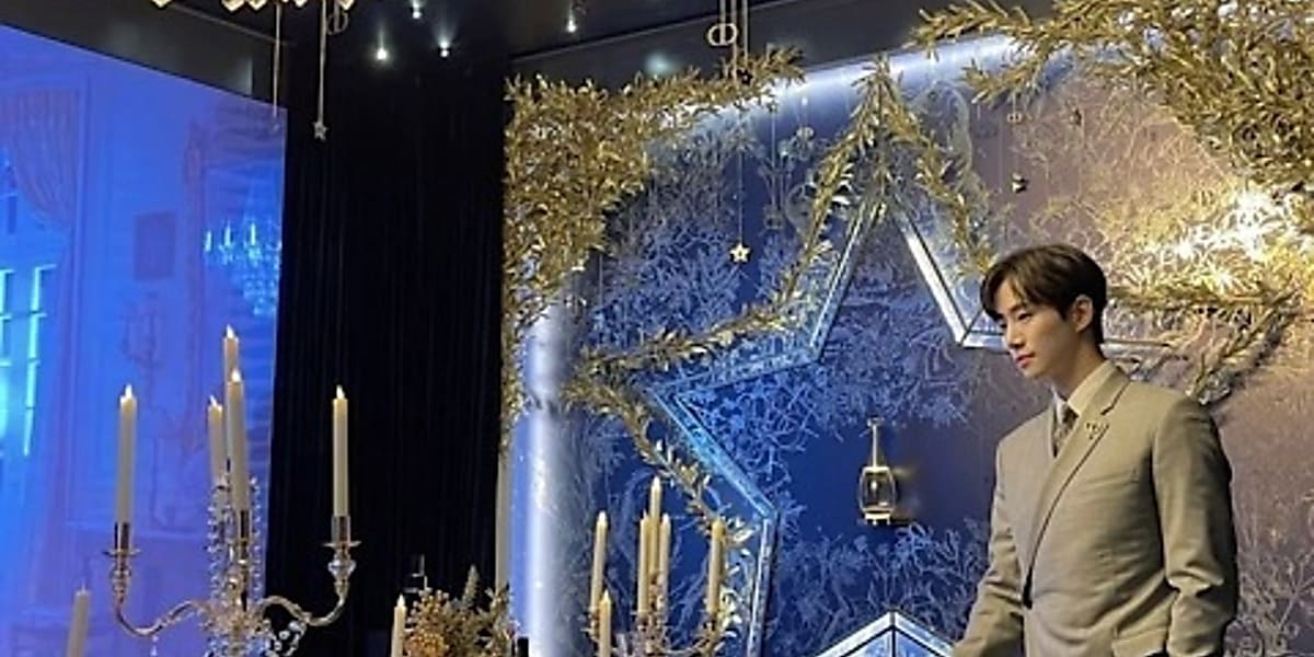 2PM ジュノ、スーツ姿に胸キュン…王子様のようなオーラの近況ショットを公開 - Kstyle