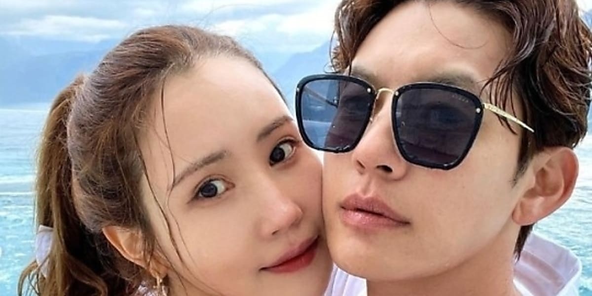 SE7EN＆イ・ダヘ夫妻、新婚旅行を満喫中！水着姿でラグジュアリーな指輪も公開 - Kstyle