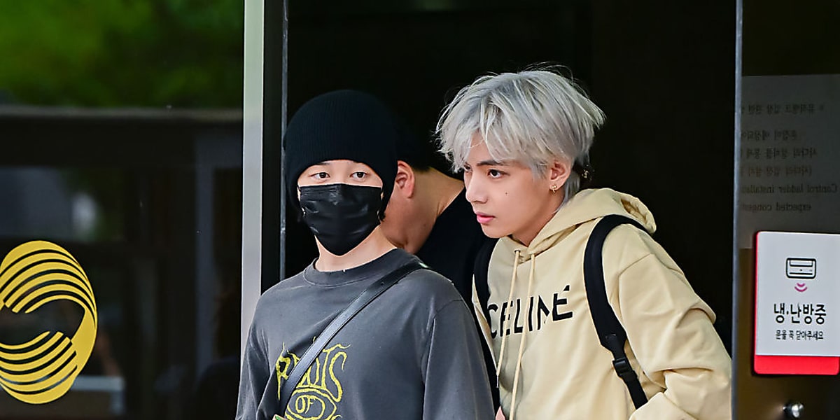 【PHOTO】BTSのV「ミュージックバンク」収録に参加…応援に駆けつけたジミンと共に帰宅 - Kstyle