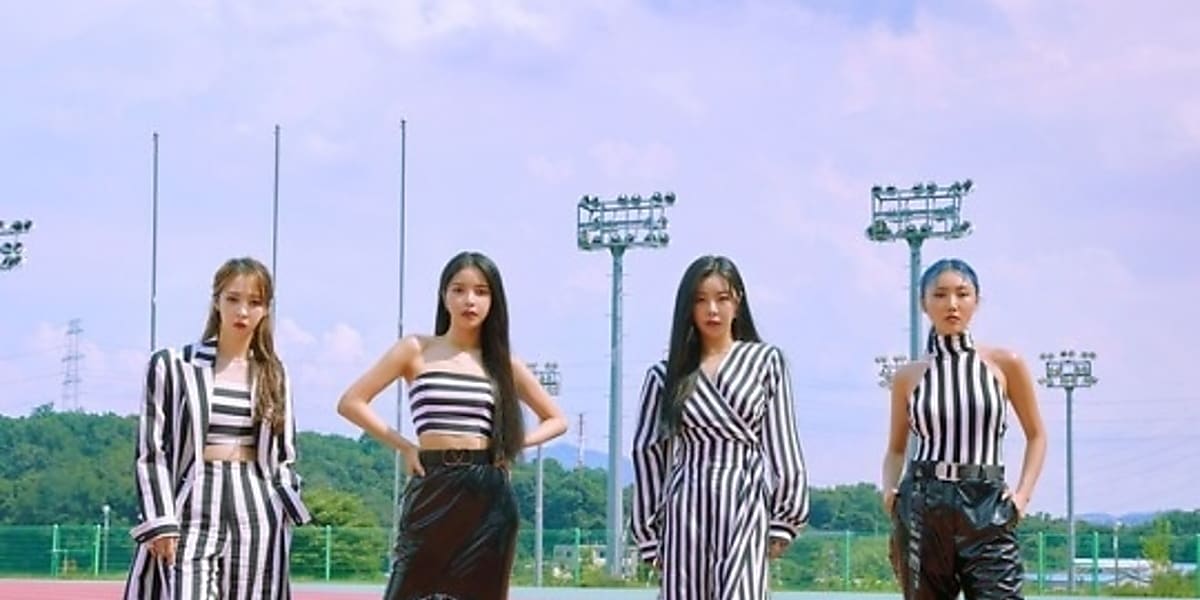 MAMAMOO、オンラインコンサート「WAW」予告イメージ公開…堂々とした姿 - Kstyle