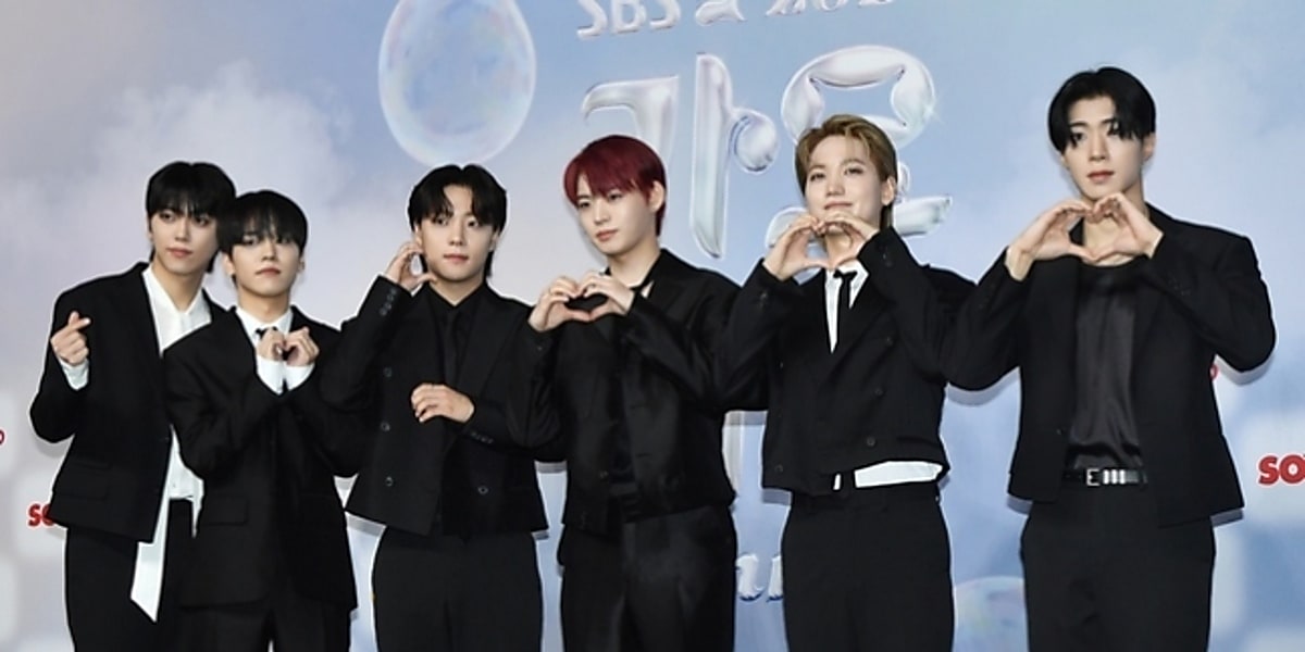 【PHOTO】ONF「2024 SBS歌謡大典Summer」ブルーカーペットに登場 - Kstyle