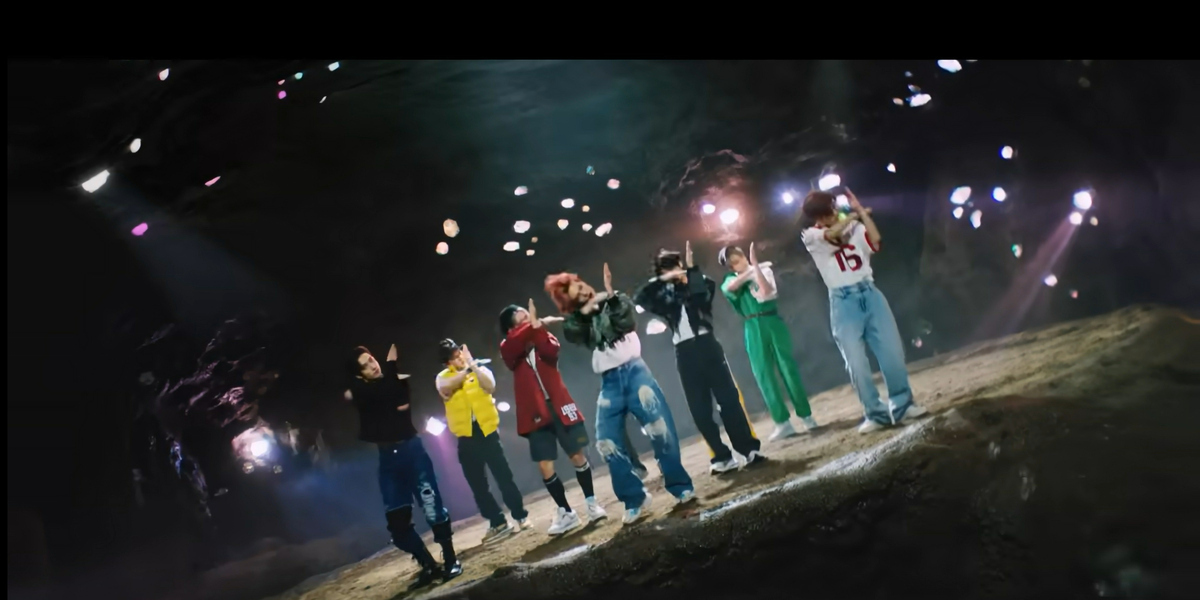 Stray Kids、タイトル曲「S-Class」MV予告映像第2弾を公開…力強いダンスに注目 - Kstyle