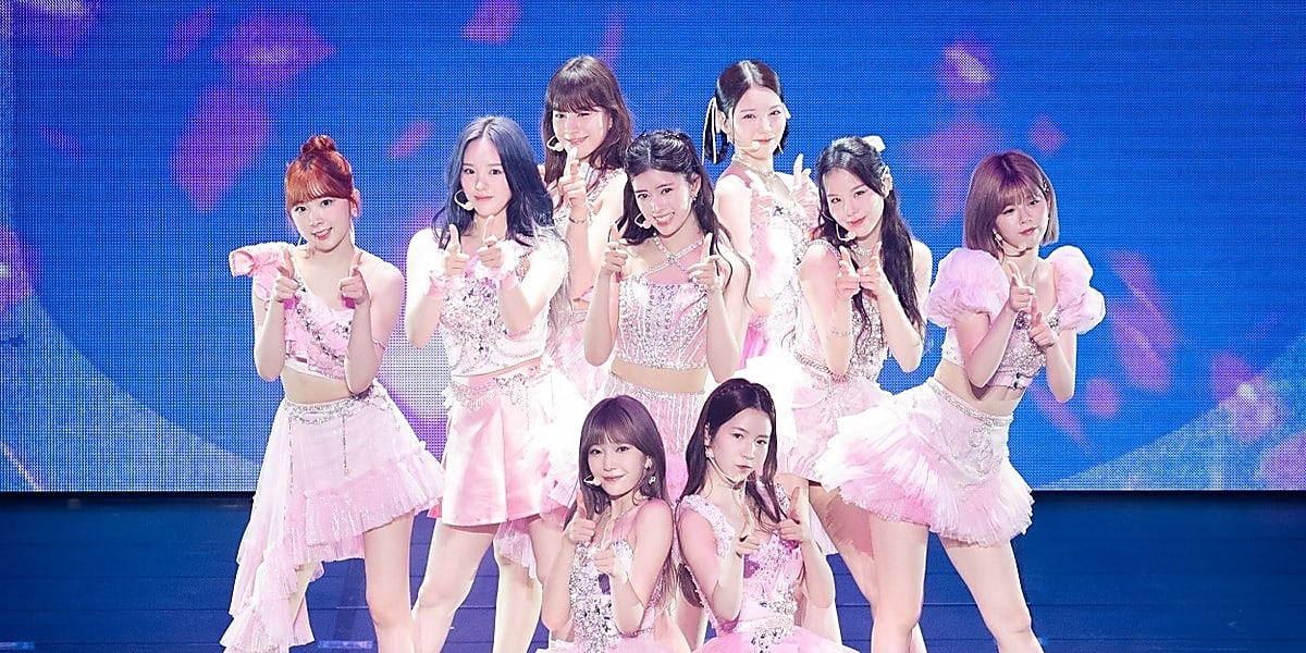 【REPORT】NiziU、2度目の全国ツアーがスタート！ヒット曲から新曲まで…華やかなパフォーマンスでファンを魅了 - Kstyle