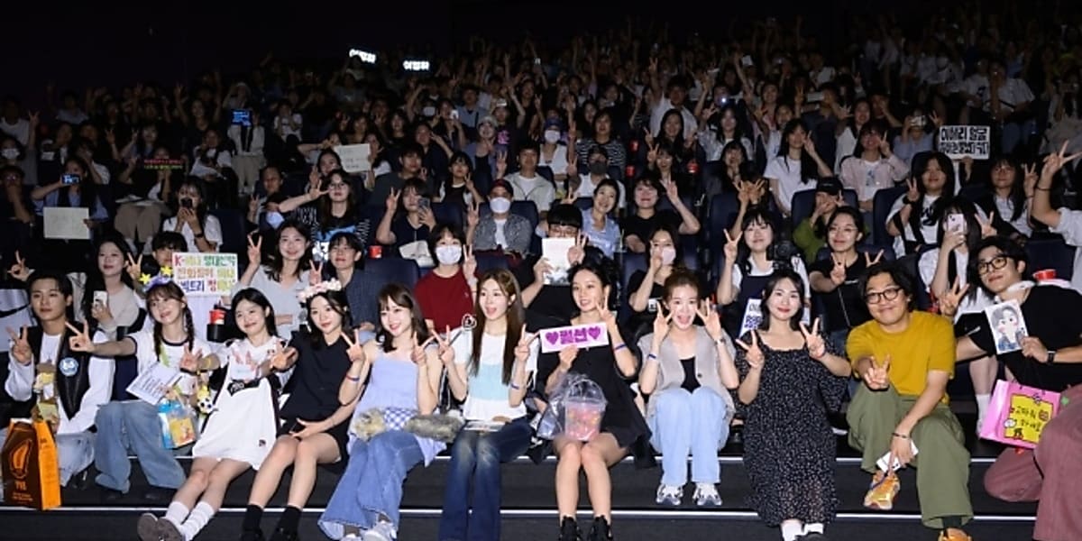 【PHOTO】Girl's Day ヘリ＆イ・ジョンハら、映画「ビクトリー」舞台挨拶に出席 - Kstyle