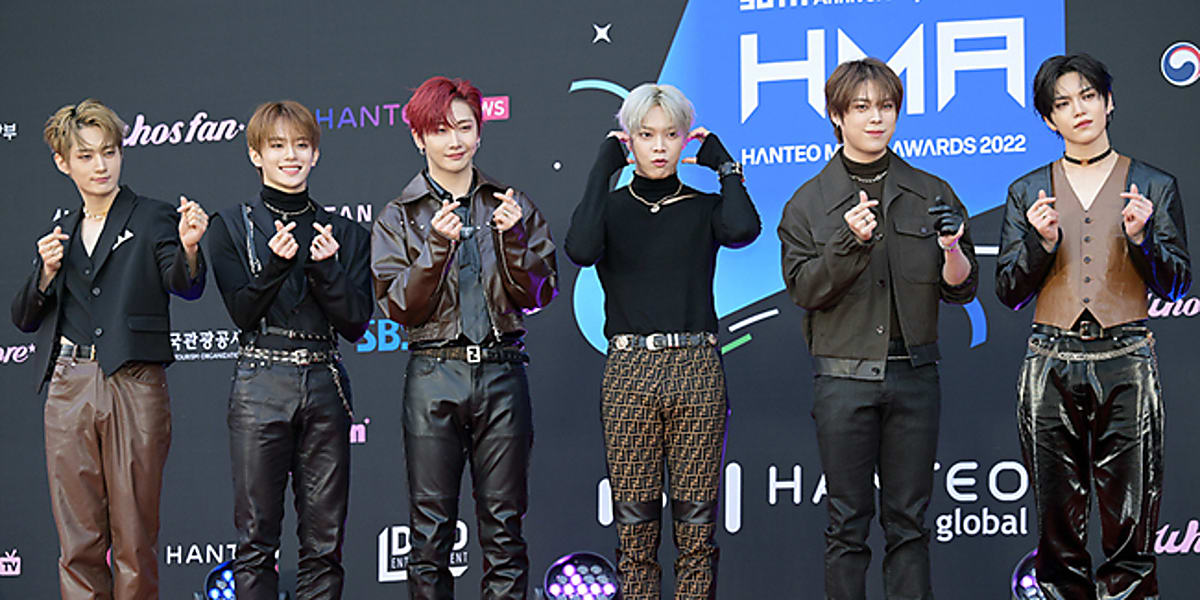 【PHOTO】VERIVERY「Hanteo Music Awards 2022」レッドカーペットに登場 - Kstyle