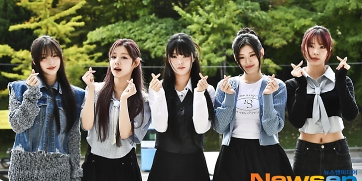 【PHOTO】FIFTY FIFTY、ラジオ出演のため放送局へ…キュートな笑顔 - Kstyle