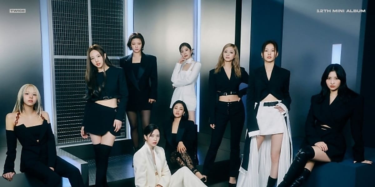 TWICE、12thミニアルバム「READY TO BE」コンセプトフォト第2弾を公開…完璧なスーツ姿に注目 - Kstyle